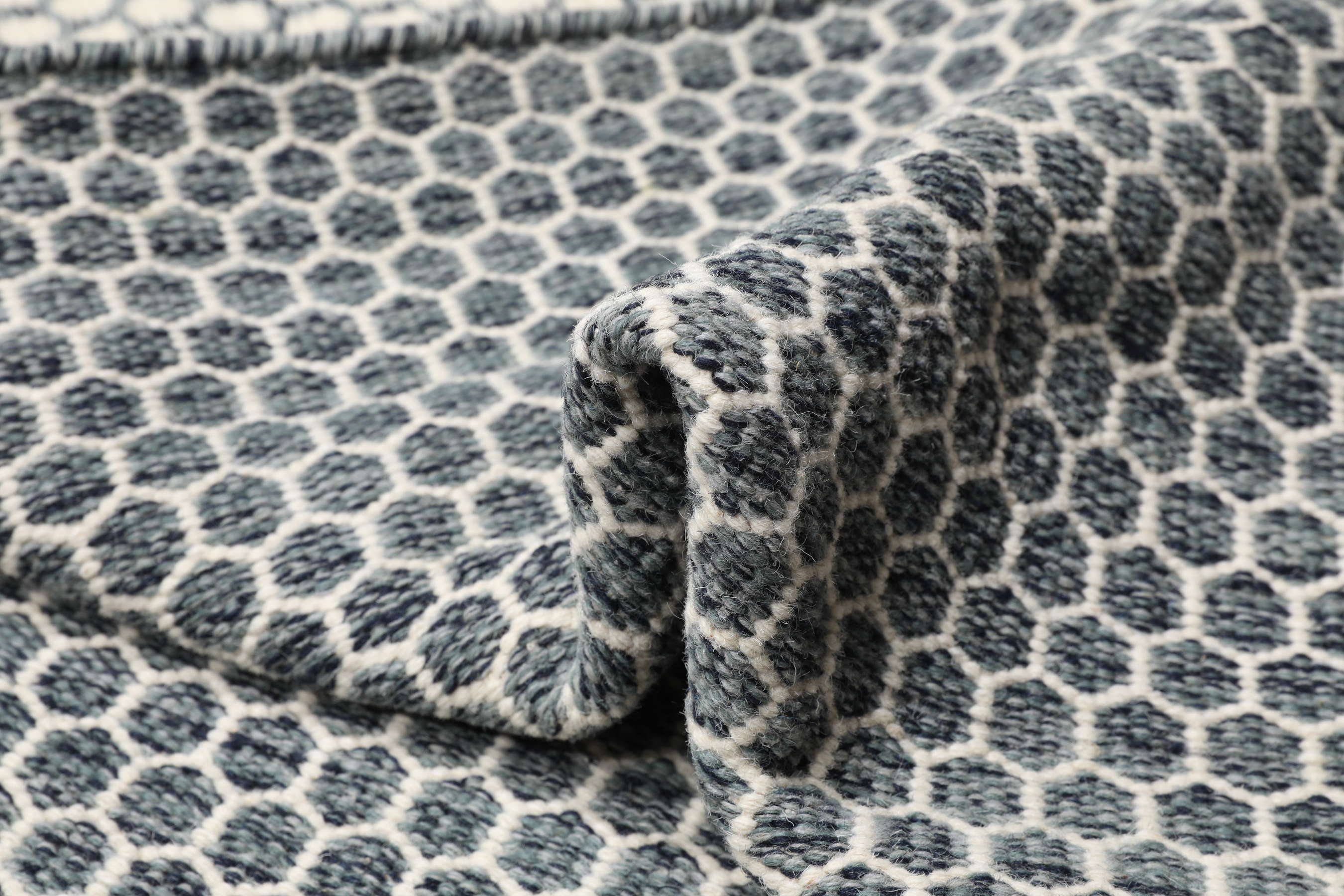 Kilim Honey Comb - Dark Grey 190 x 240 cm Wool Rug - Rugvista