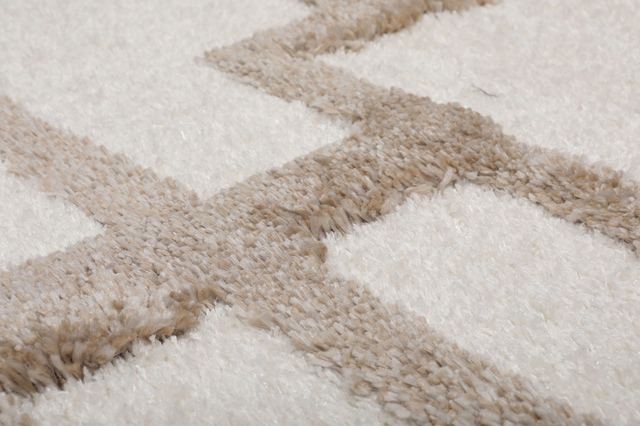 Lalique - Off White / Beige 240 x 240 cm Rug - Rugvista