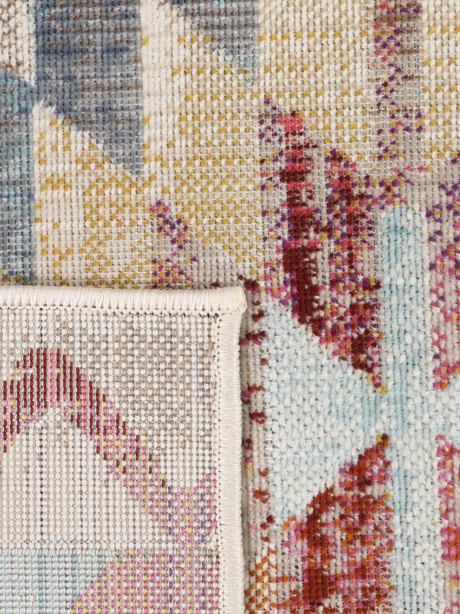 Rugvista Essential - Kerala - Red / Multicolor 240 x 340 cm Rug - Rugvista