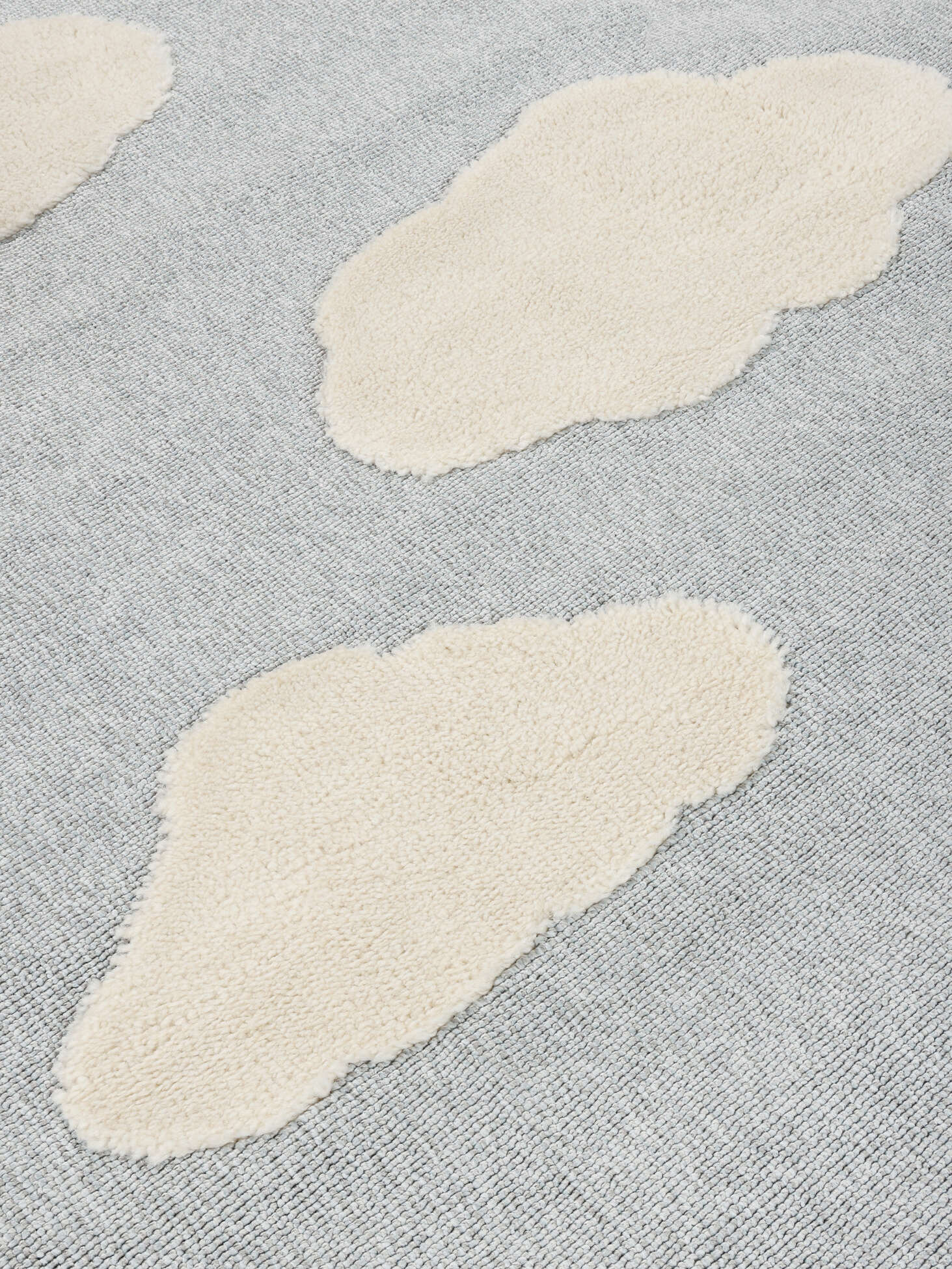 In the Clouds - Blue 140 x 200 cm Rug - Rugvista