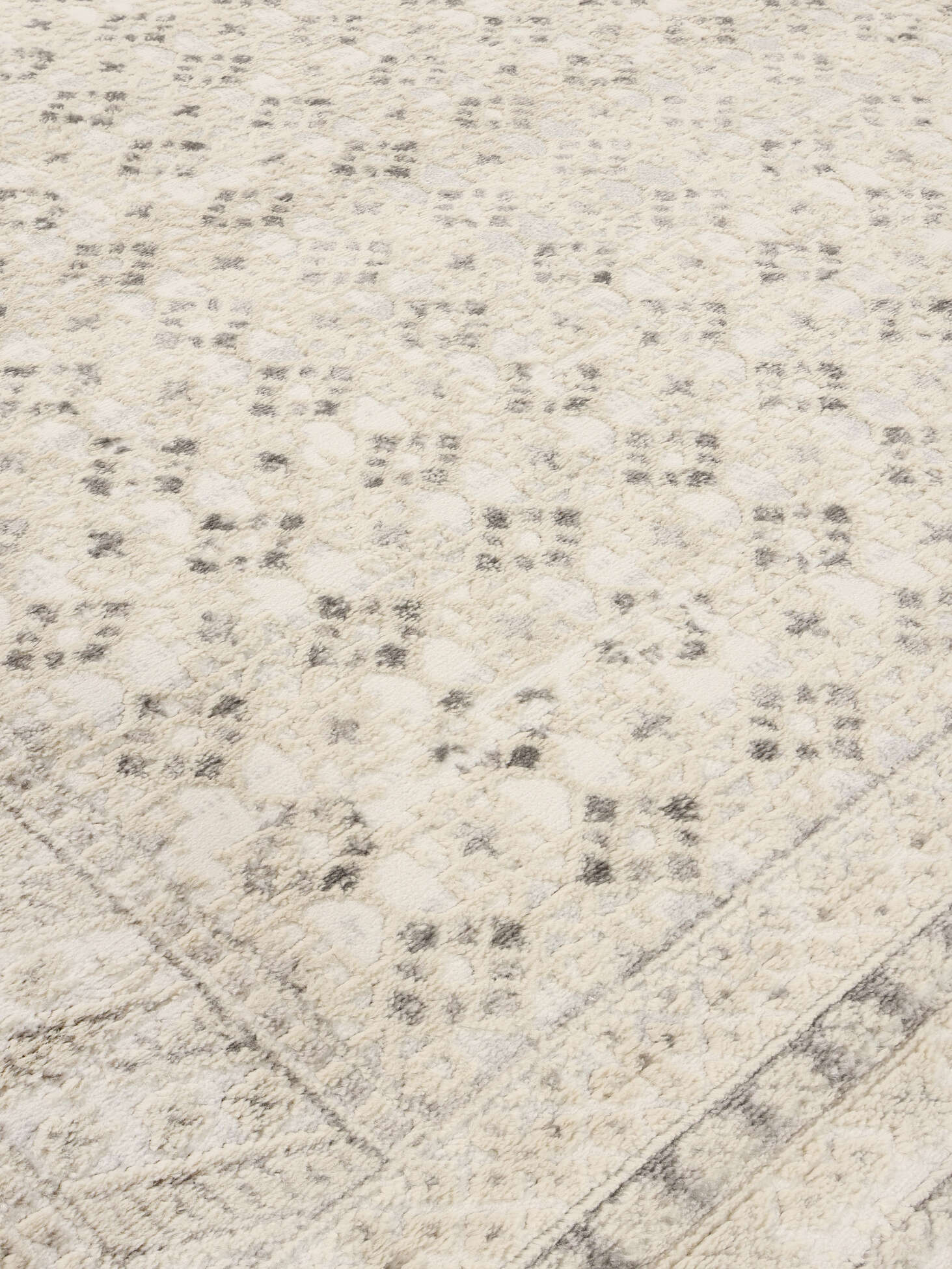 Rugvista Essential - Venus - Beige / Greige 200 x 300 cm Rug - Rugvista