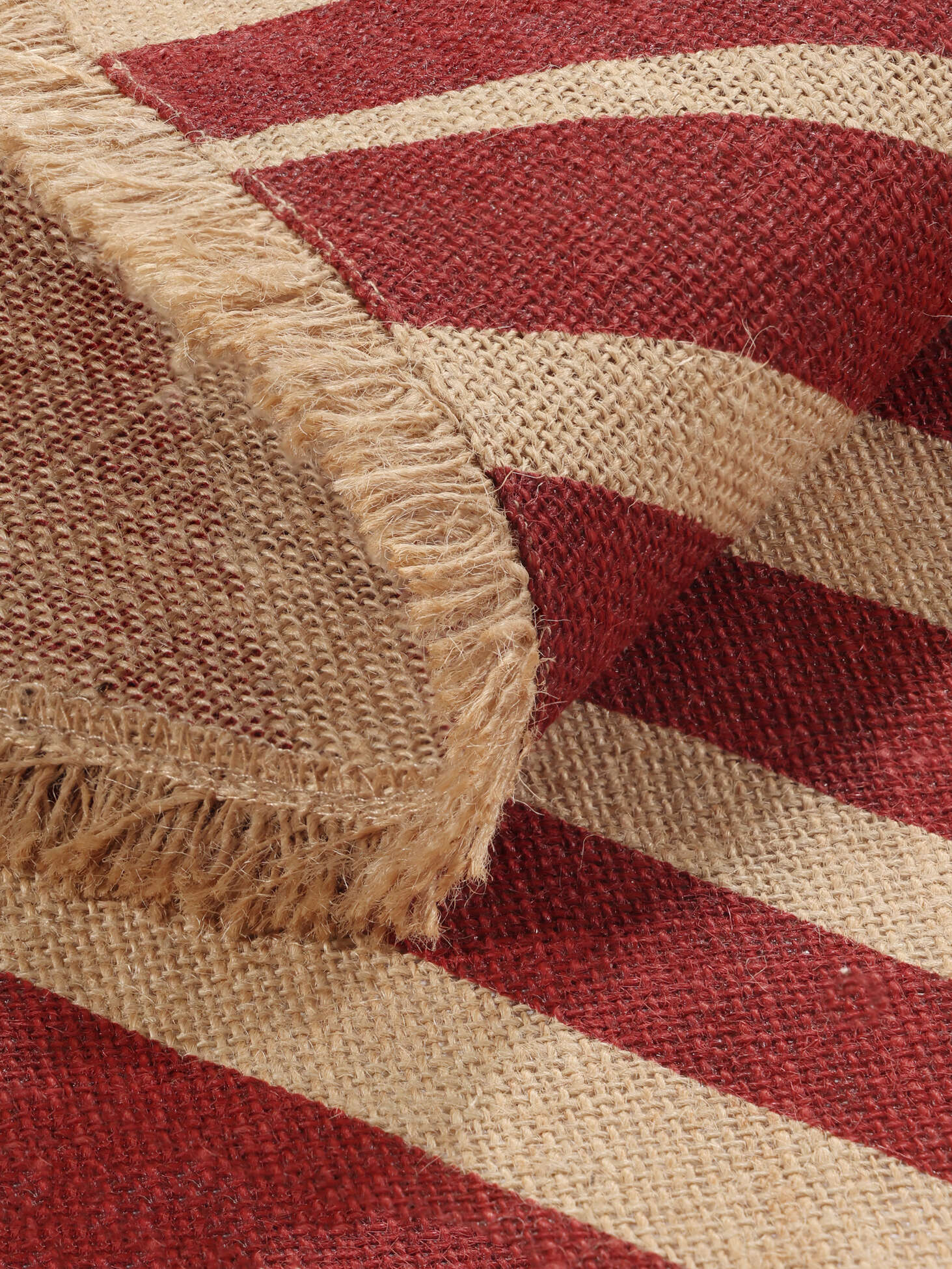 Rugvista Essential - Ribbons - Beige / Red, Round Ø 100 cm Jute Rug ...